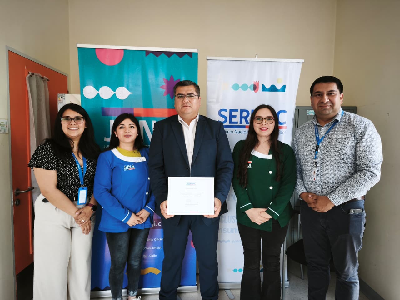 Proyecto Abracitos Verdes de Máfil recibe reconocimiento regional en ...